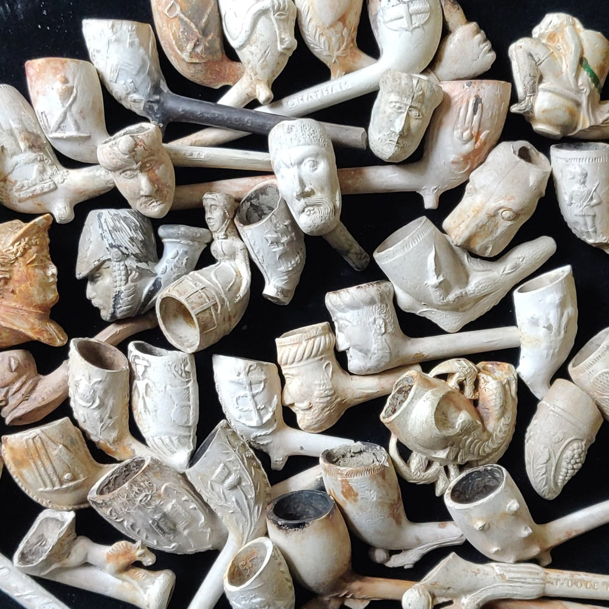 Victorian Clay Tobacco Pipe Maker - Muck® Boots UK – MuckbootUK